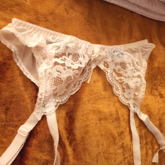 Maidenform | Intimates & Sleepwear | Vintage 96s Maidenform ...